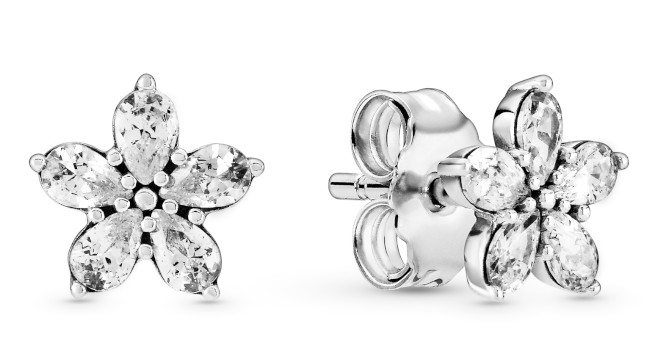 Pandora kimaltavat lumihiutaleet korvakorut 299239C01 - keskisenkello.fi