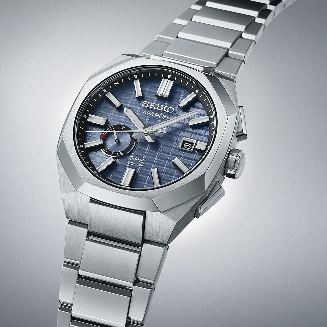 Seiko Astron GPS Solar Sapphire Blue Crystal Box SSJ013J1 - Keskisen ...