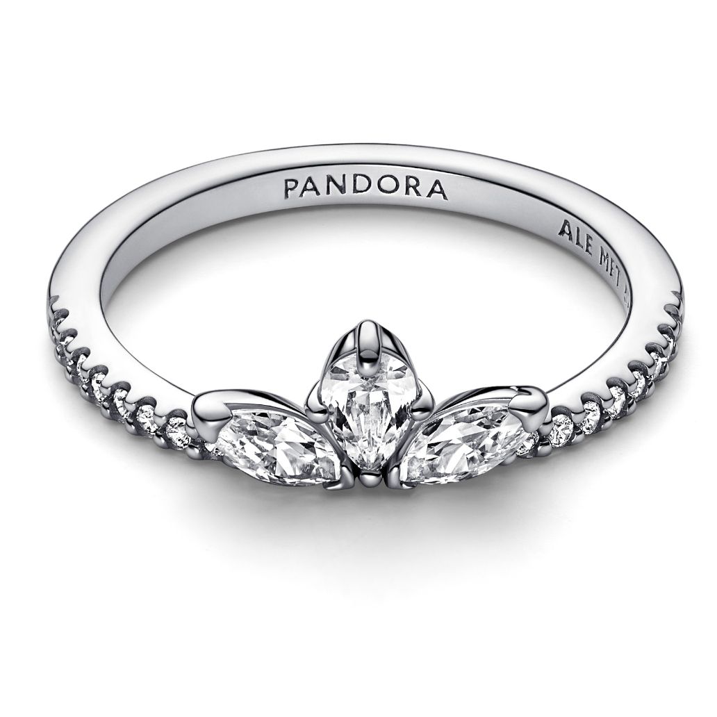 Pandora Timeless Ring Stackable Sparkling Herbarium Cluster sormus 192392C01 - Keskisen Kello Oy