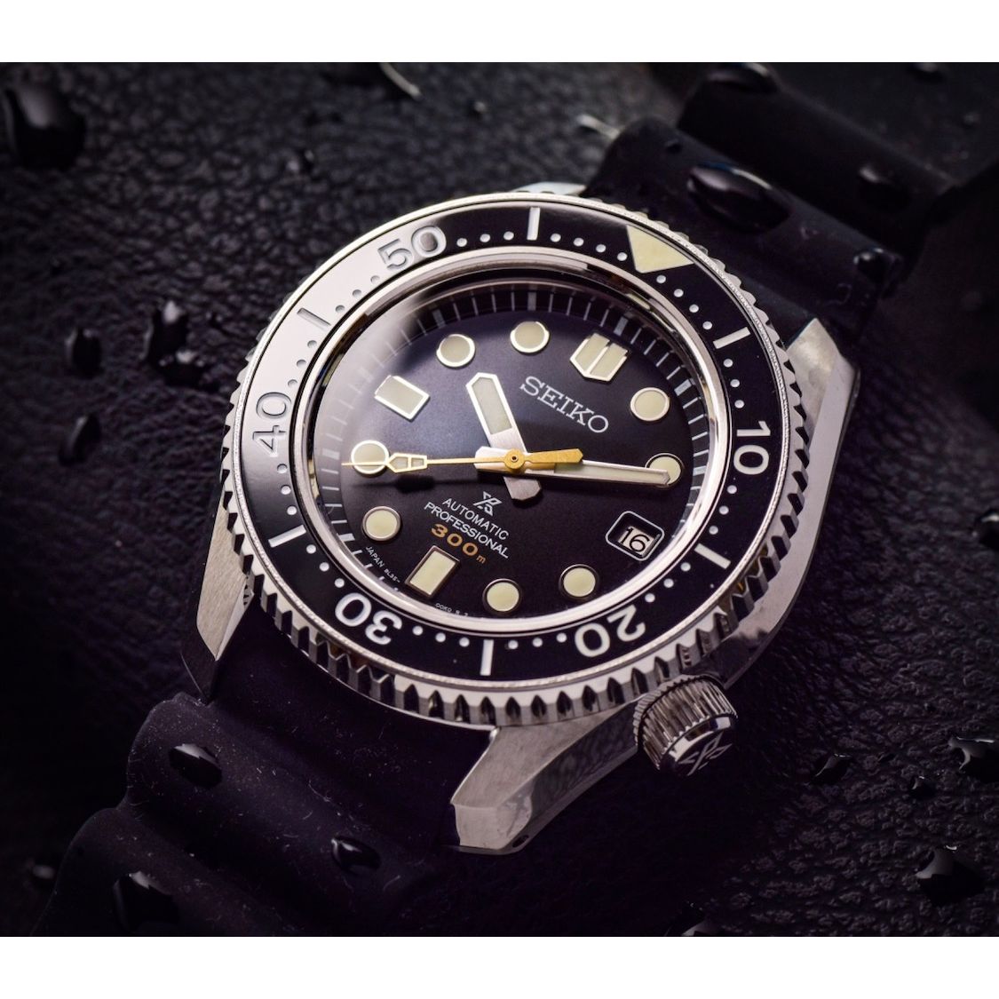 Seiko Prospex Marine Master MM300 SLA021J1 - Keskisen Kello Oy