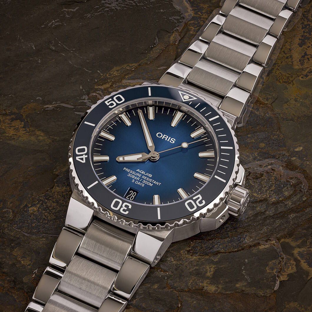 Oris Aquis Date Calibre 400 In-House 01 400 7763 4135-07 8 24 09PEB ...