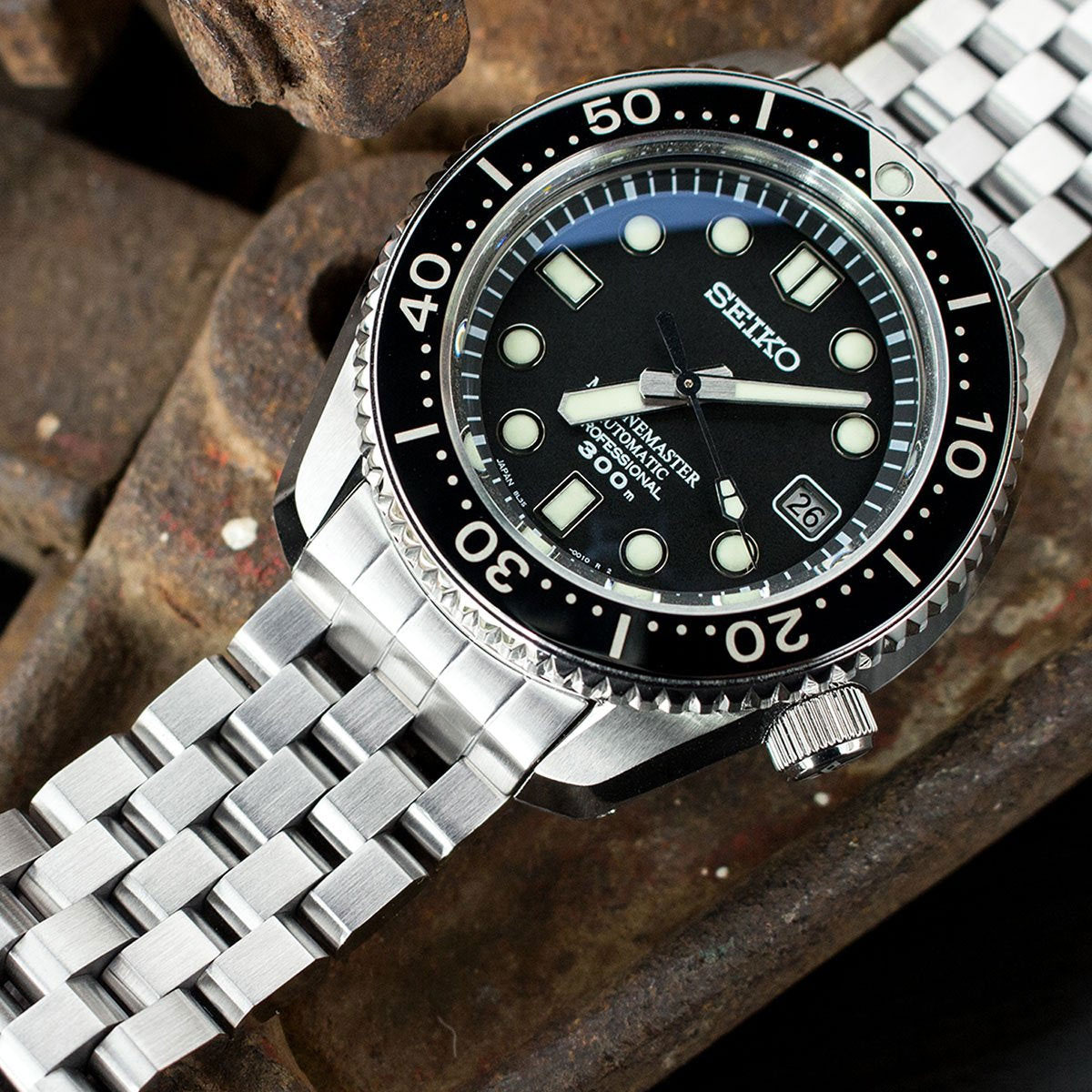 MiLTAT Super Engineer II teräsranneke Seiko Marine Master MM300 sarjaan ...