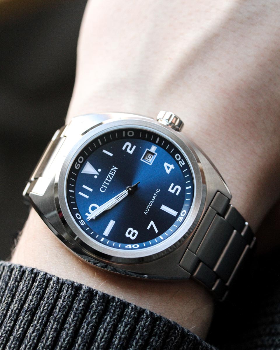 Citizen Automatic NJ0100-89L - Keskisen Kello Oy