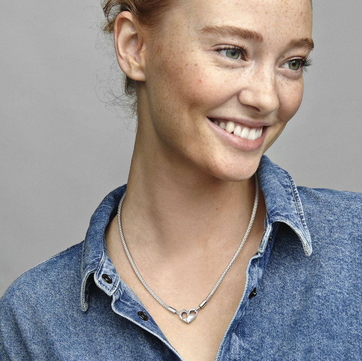 Pandora Moments Studded Chain kaulakoru 392451C00-45 - Keskisen Kello Oy