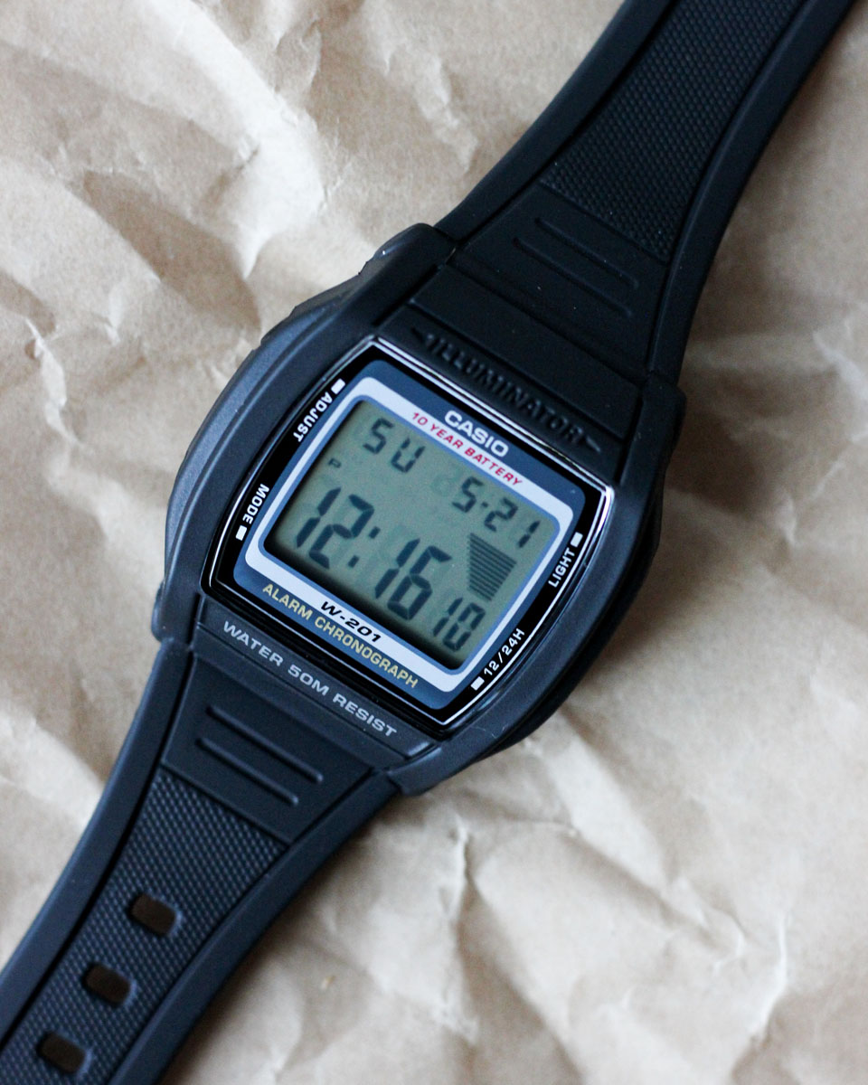 Casio Collection W-201-1AVEG - Keskisen Kello Oy